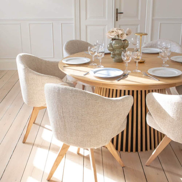 Verdal Spisebordsstol i Beige Bouclé m. Natur eg ben